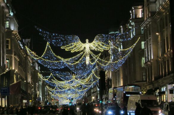 Christmas capitalism- is it too much? - Exeposé Online