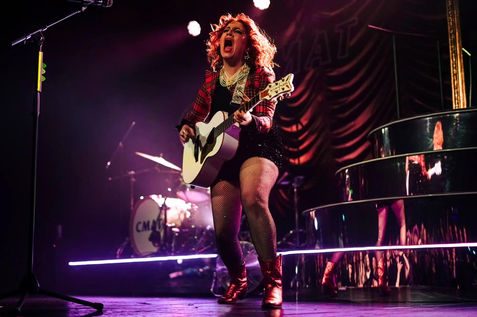 Live Review: CMAT - Exeposé Online